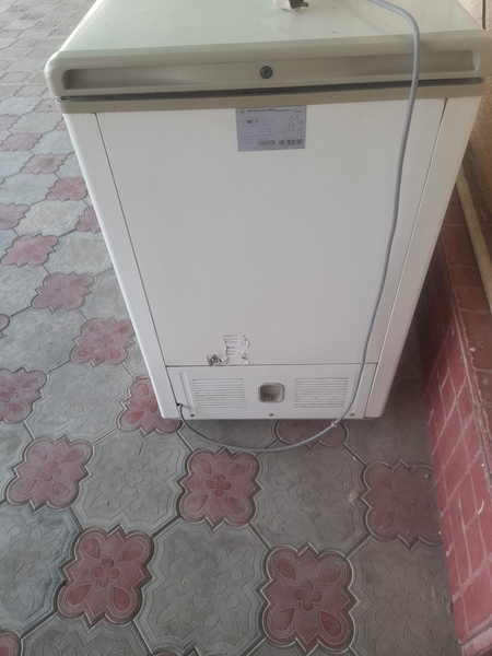 Морозильник сотилади
