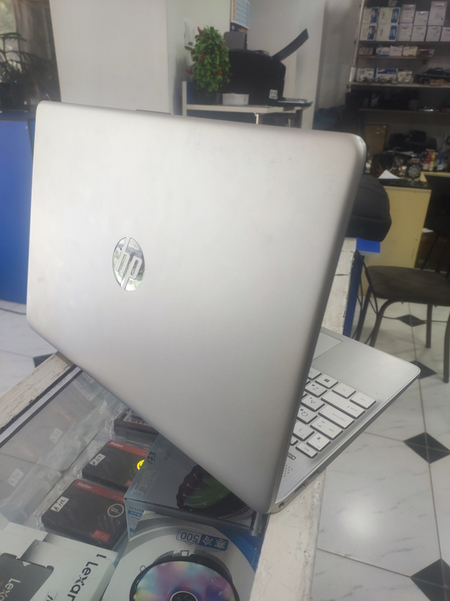 Ноутбук HP Срочна / Noutbuk pul zarur