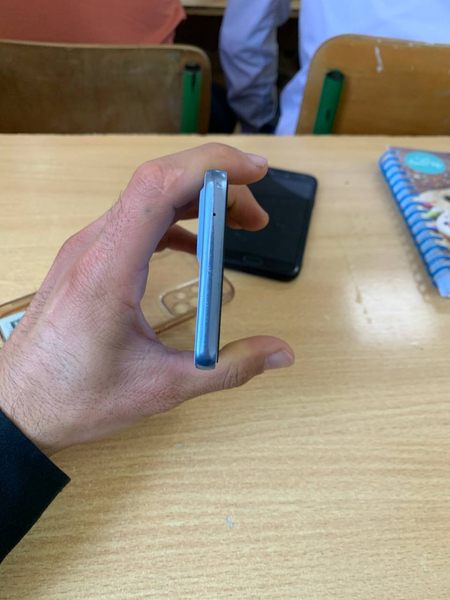 Samsung A53 5G.  8/256GB