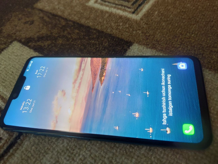 Telefon LG G8 THink holati zor