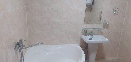 Buxoro shahardan 3 xonali kvartira sotiladi