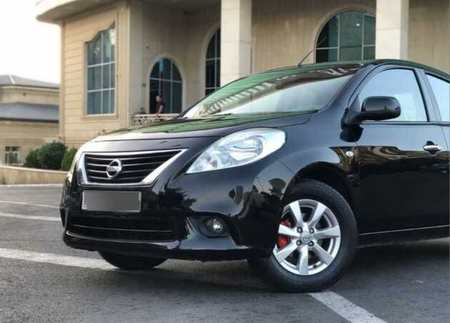 Продам Nissan Sunny черный