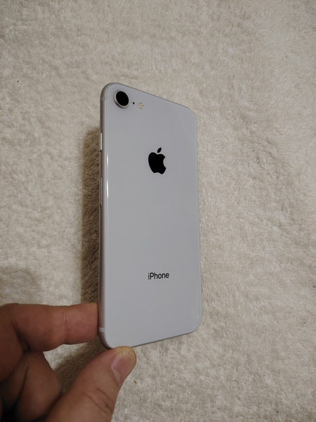IPhone 8  64GB IDEAL Yomkost 80%