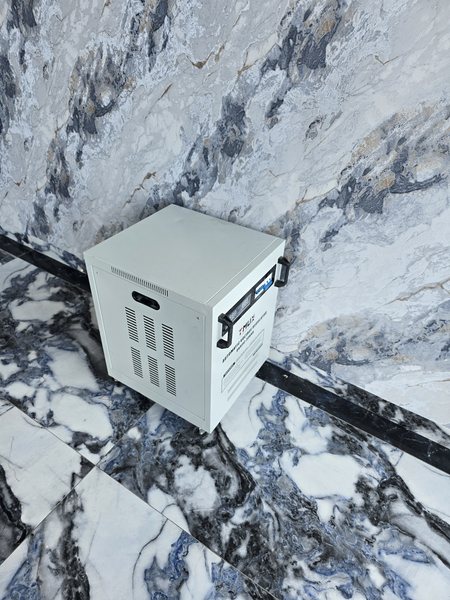Stabilizatir 30 kv