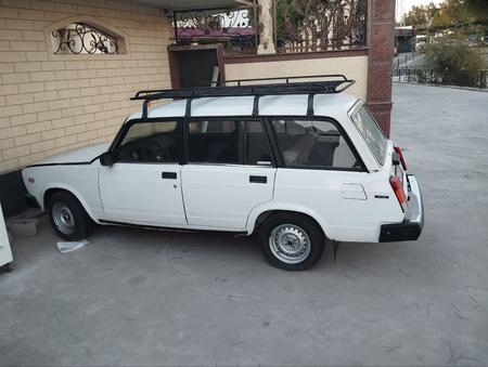 Продаётся vaz 2104