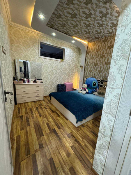 2х комнатная квартира на 2 этаже 54кв/м, в Самарканде