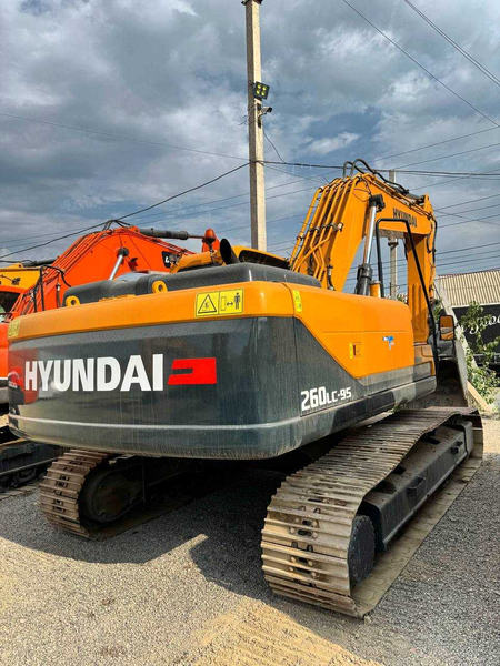 экскаватор HYUNDAI 260LC-9s