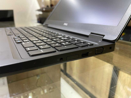 DELL Precision 3530 Intel Core i7-8850H озу8гб 256ssd Nvidio P600 4гб