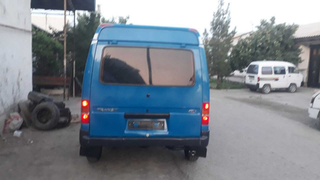 Ford sotiladi 1993- yil