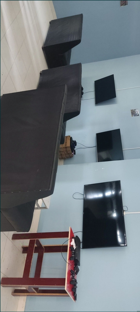 PLaystation xona va kompyuter xona Sotiladi