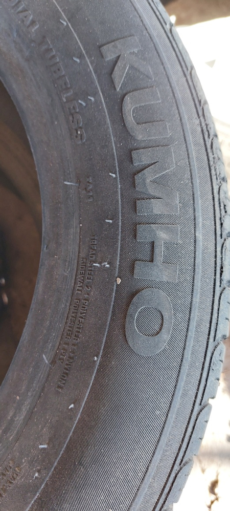 KUMHO  ( SOLUS ) 195/60/ R15/ 88T