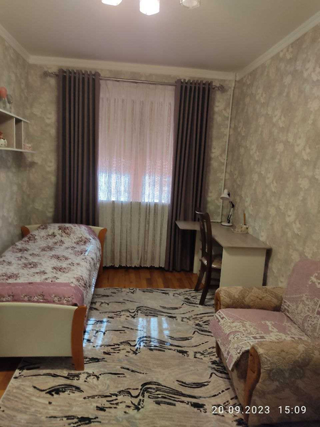 Сдаётся  4/2/4 Банковский дом Первушка, напротив Гламура ID: 54670