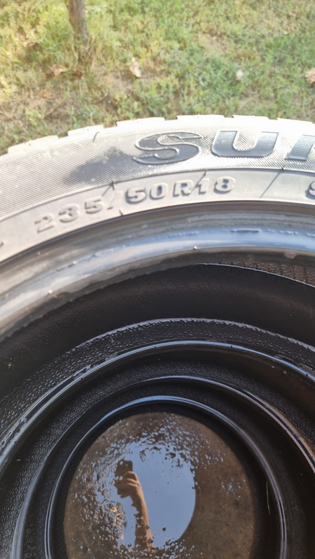 235 50 R18 зимный липучка