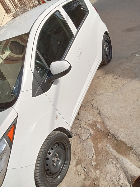 Spark mowina sotiladi