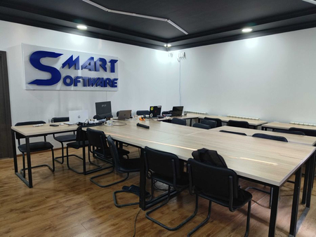 Стильный коворкинг в центре столицы! + Юридический адрес. IT Coworking