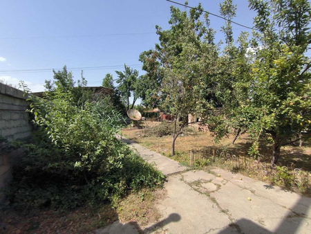 Sotiladi hovli 3 sotix Qibray, Salar Продается участок 3 сотки Салар