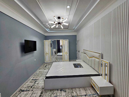 5 xonali 210m² 7-8 qavat uy sotiladi