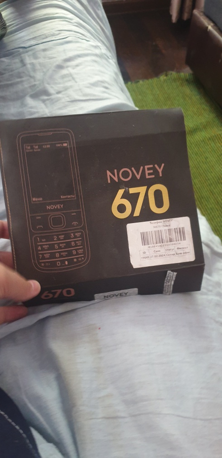 Novey N670 с гарантией но один нюанс зарядка не берет