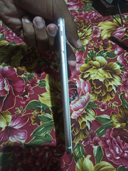 Iphone 6 S+ 900 ming kelishamiz
