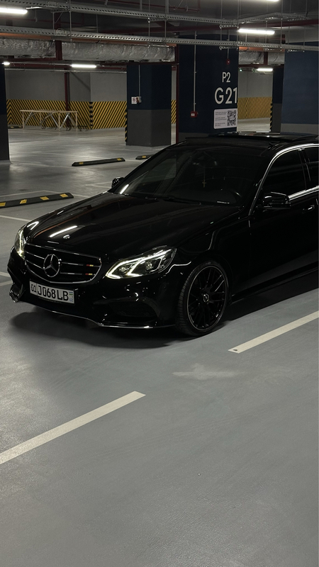Mercedes E300 W212 (restyling)