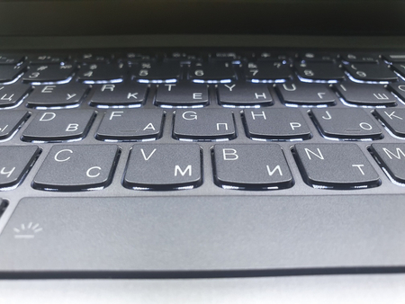 Noutbook \\n\\nLENOVO SILVER\\n\\nOfis, C1 Buxgalteriya, Dasturlash va T