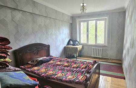 Срочно продаётся квартира в Юнусабаде 3/2/4 (J2550)