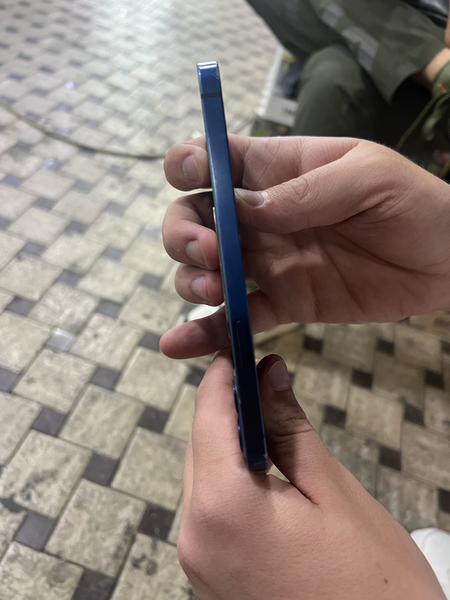 Apple iphone 12
