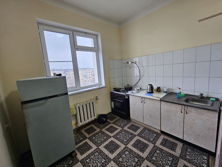 Тезда 2хонали квартира сотилади