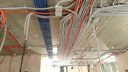Электромонтажные работы  государствами через биржа тоже работаем