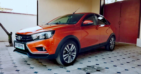 Lada vesta. Eng yaxshi avtomobillardan biri.