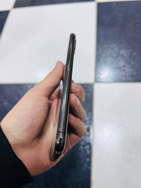 Iphone xs 64gb black