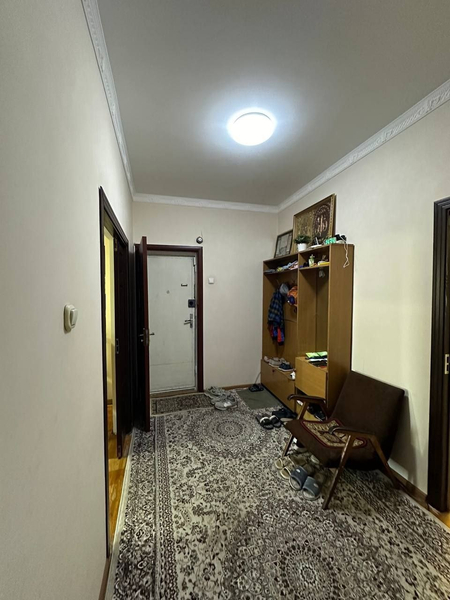 Юнусабад 14 3/5/5 (92²) продаётся квартира