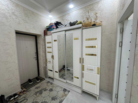 Продаётся 2х комн квартира на 5 этаже Ор-р Маслозавод (Сардоба)