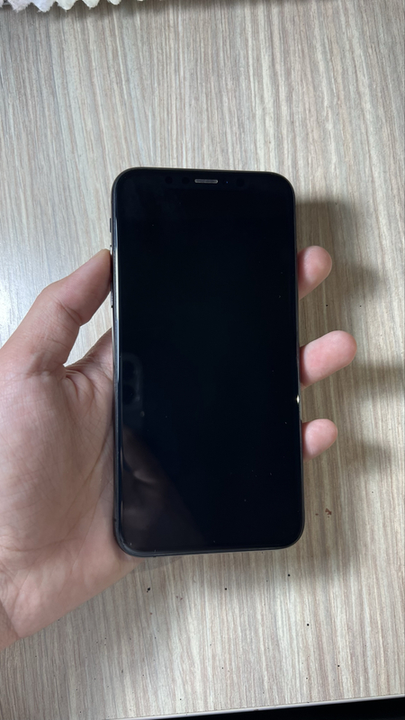 iPhone XS  64 gb