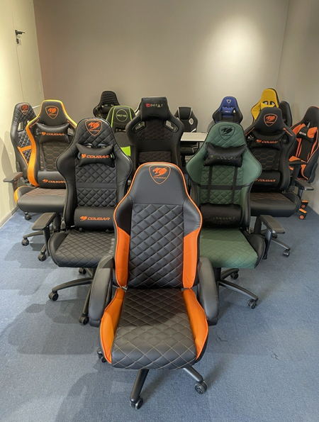 Геймерское компьютерное офисное игровое кресло модель Cougar,Dota 2