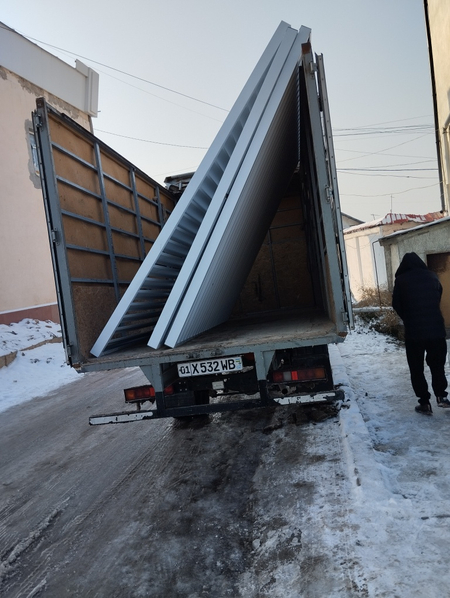 Юк ташиш хизмат шахар ва шахар атрофида