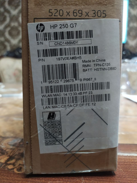 Noutbuk hp 250 g7