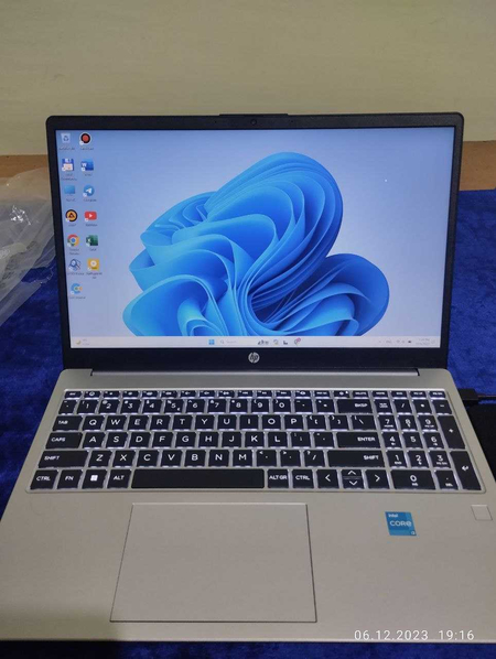 Notebook HP (paket taza)