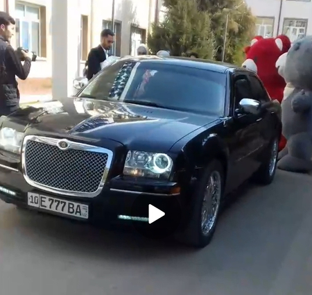 Chrusler 300C Крайслер холати зўр бензин 2,7 матор
