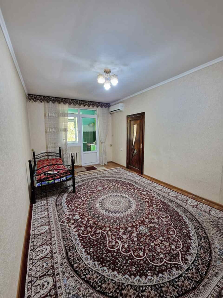 Чил Ц квартал
2/2/4 48м² бал:1.5*3 
Ор-р: метро Чиланзар