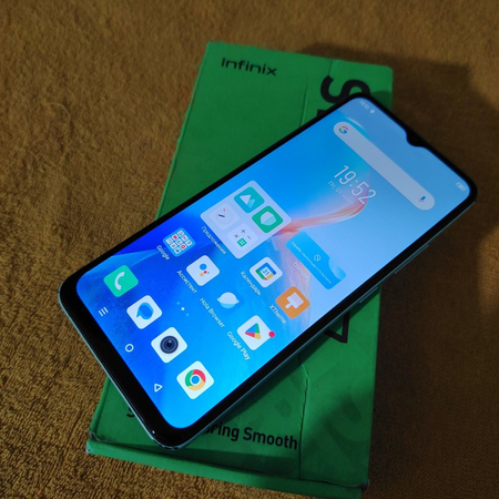 Infinix smart 7HD