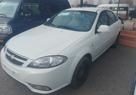 Gentra stayl , zavod gaz bez probeg