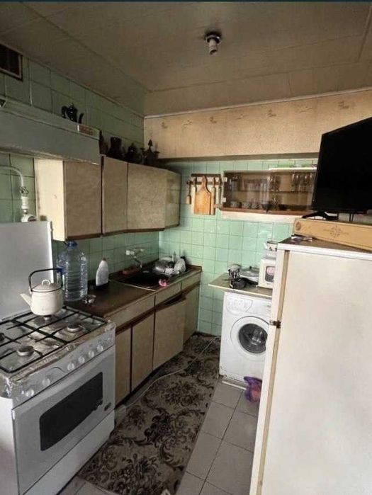 Срочно продается квартира 4/6/9 на Ц-1 дом Архитекторов  90 м2  (МНМ)