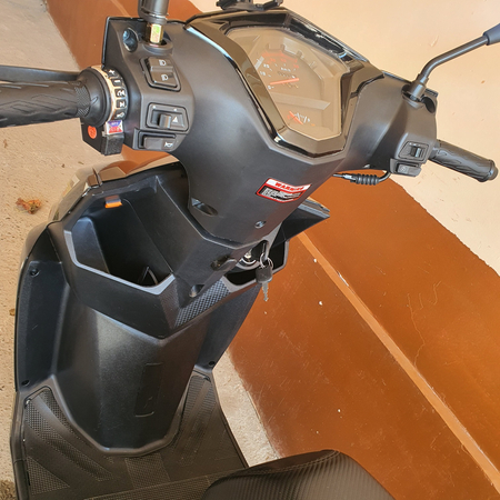 Skuter Mustang 125 kub 800km yurgan kami bor