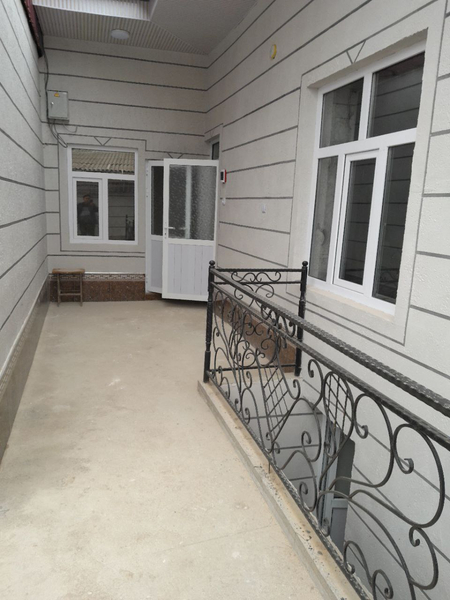 Срочно...Продаётся дом...Яшнабадский р-н.