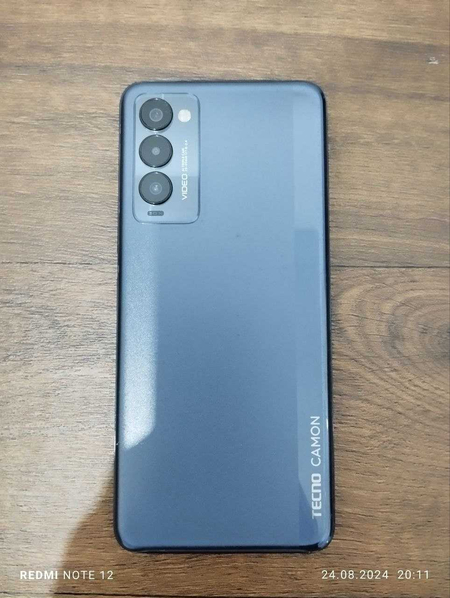 ПРОДАЮ Tecno camon 18p