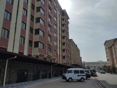 Коробка титова срочно продается