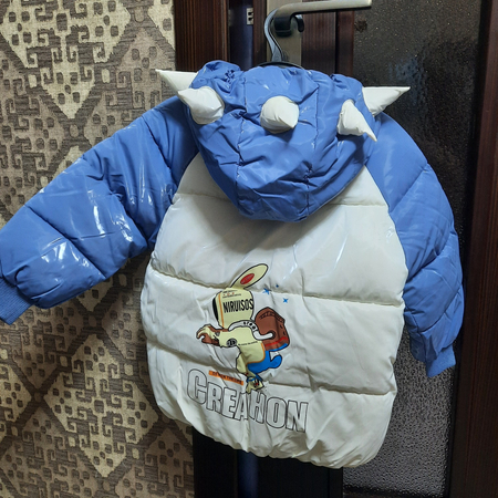 Продаетья куртачка