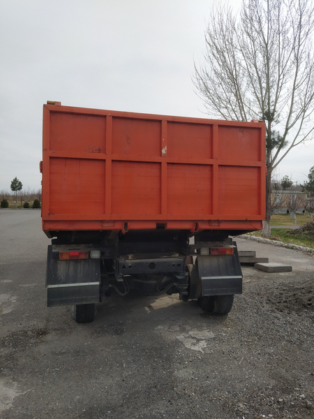 Kamaz sotiladi yangi remont qilngan
