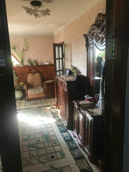 Ойбек 3комнатная квартира продаётся срочно